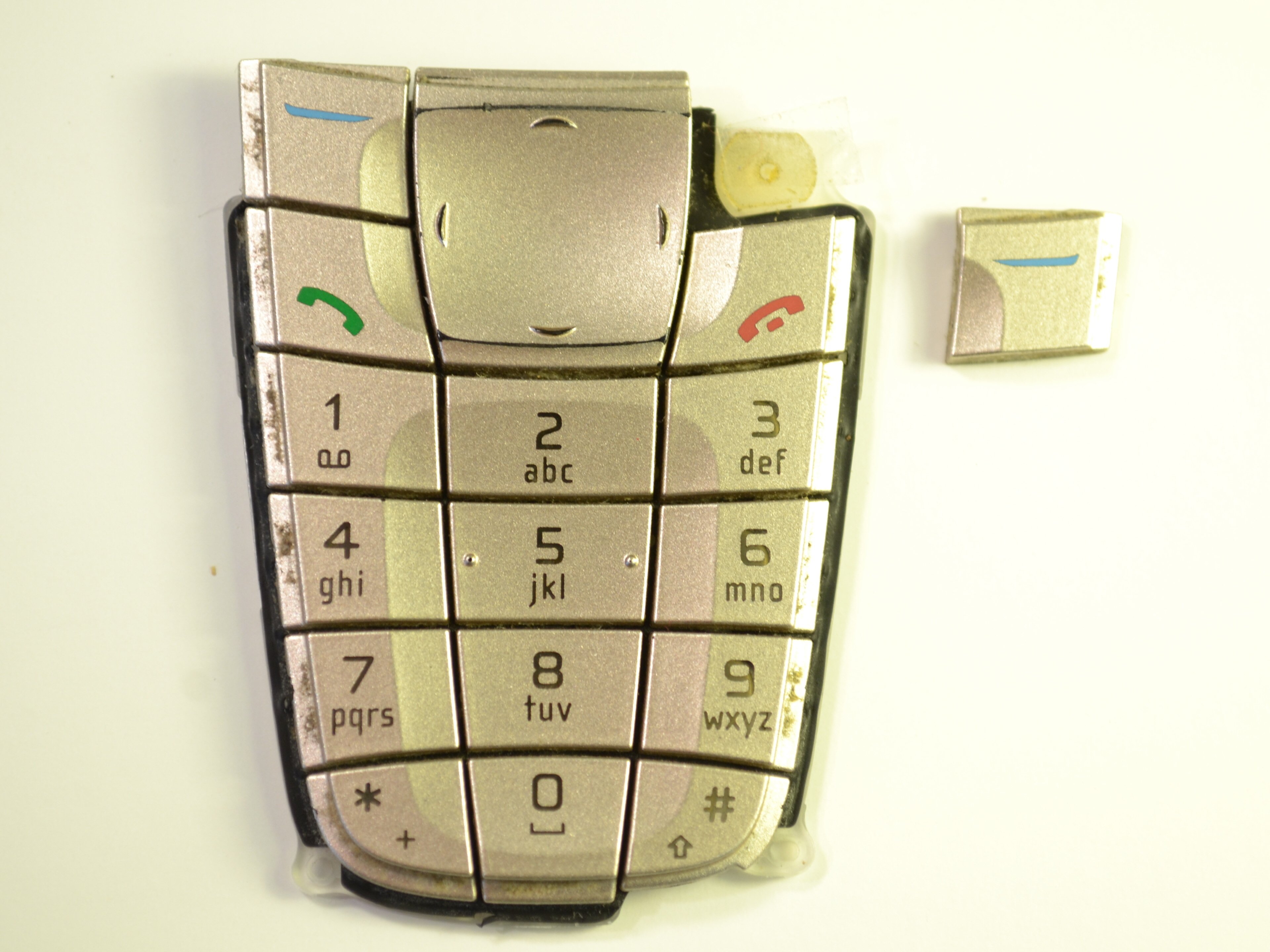Nokia 6200 Classic Keypad Buttons Replacement - iFixit Repair Guide