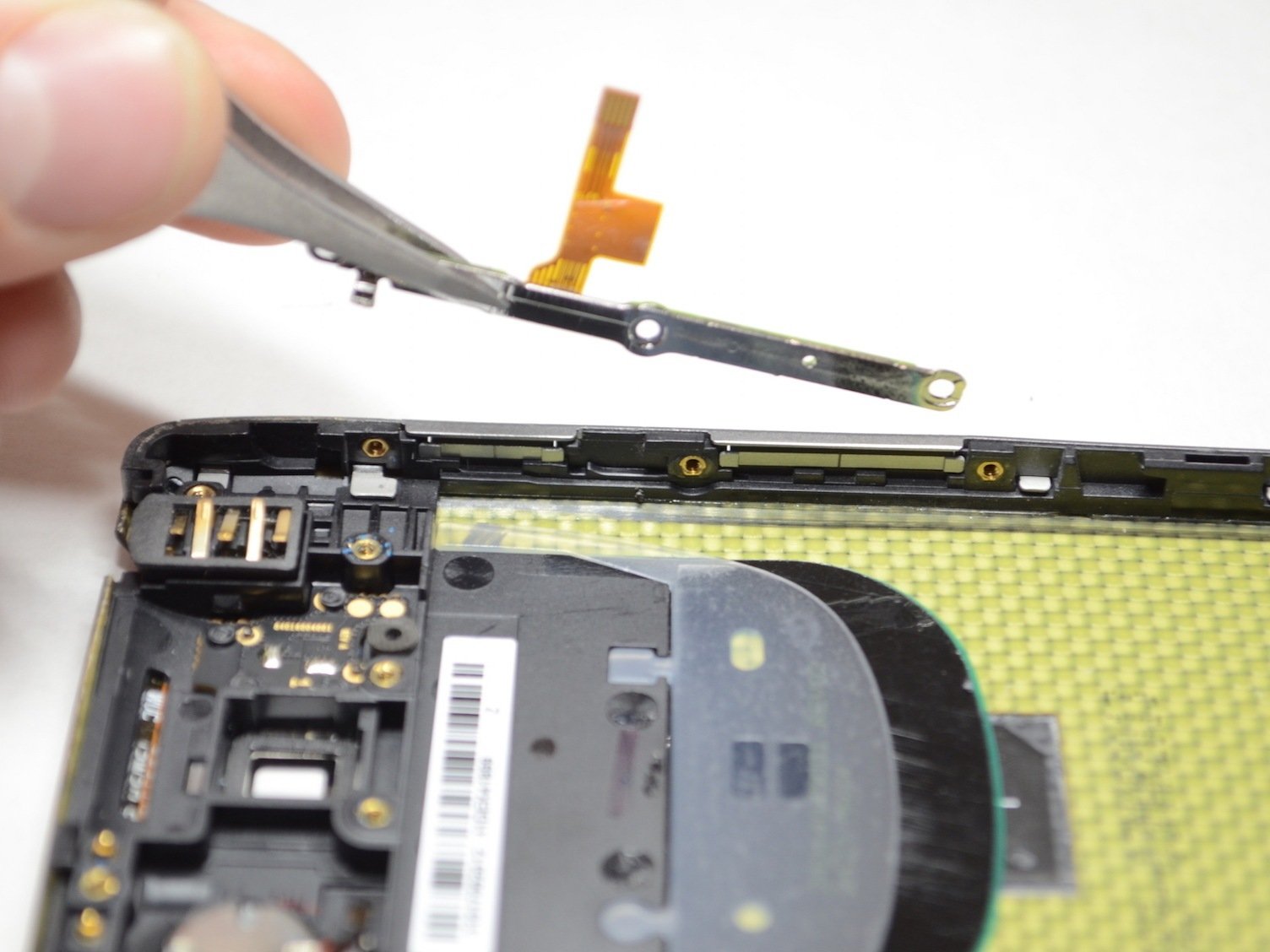 Motorola Droid RAZR HD Power Button Replacement - iFixit Repair Guide