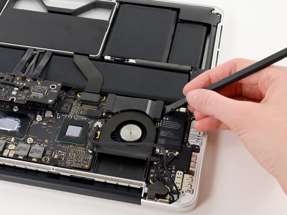 MacBook Pro 13" Retina Display Early 2013 MagSafe DC-In Board Replacement - iFixit Repair Guide