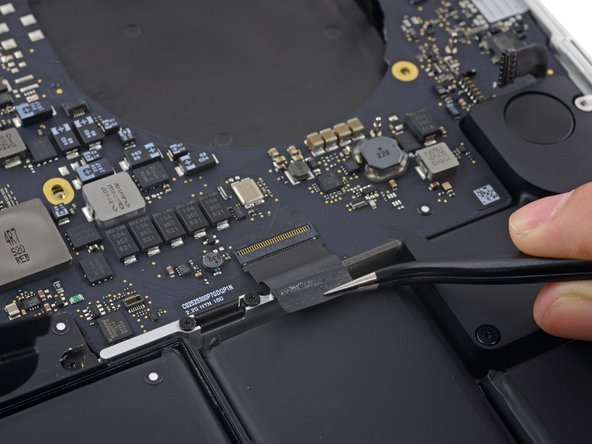 MacBook Pro 15" Retina Display Mid 2015 Logic Board Replacement ...