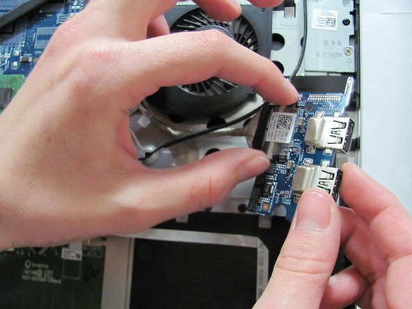 Dell Inspiron 15-7537 USB Board Replacement - iFixit