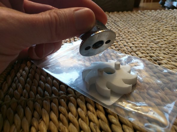 BCG800XL Grinder Jamming due to Worn Impeller - iFixit Repair Guide