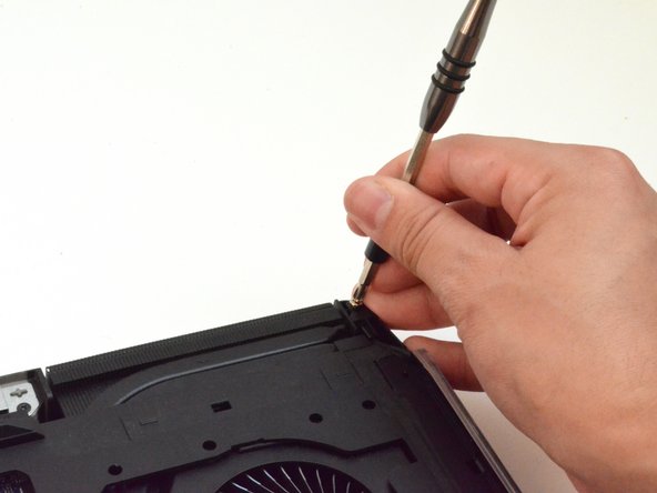 Alienware 17 R4 Battery Replacement - iFixit