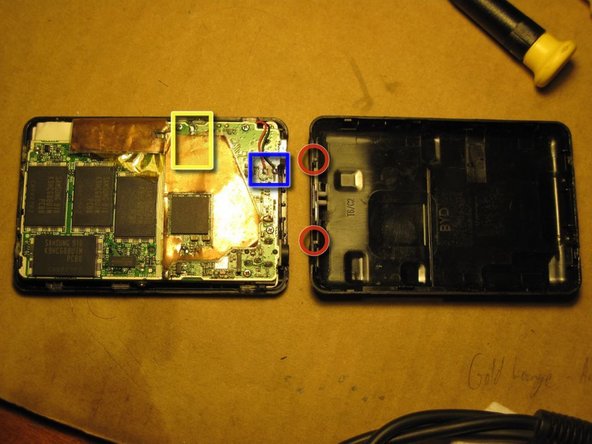 Disassembling Creative ZEN Screen and Battery - iFixit Repair Guide