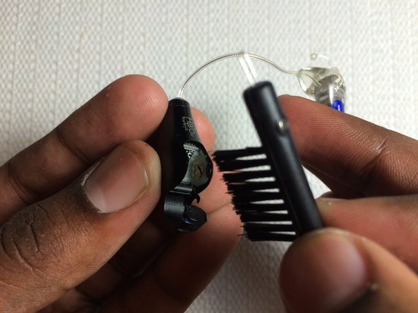 How to Remove Wax and Blockage from Starkey Halo RIC Aid Replacement ...