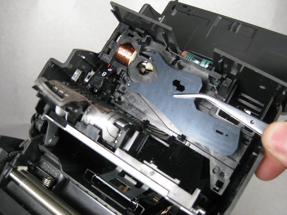 Repairing Polaroid One-Step 600 Shutter - iFixit Repair Guide