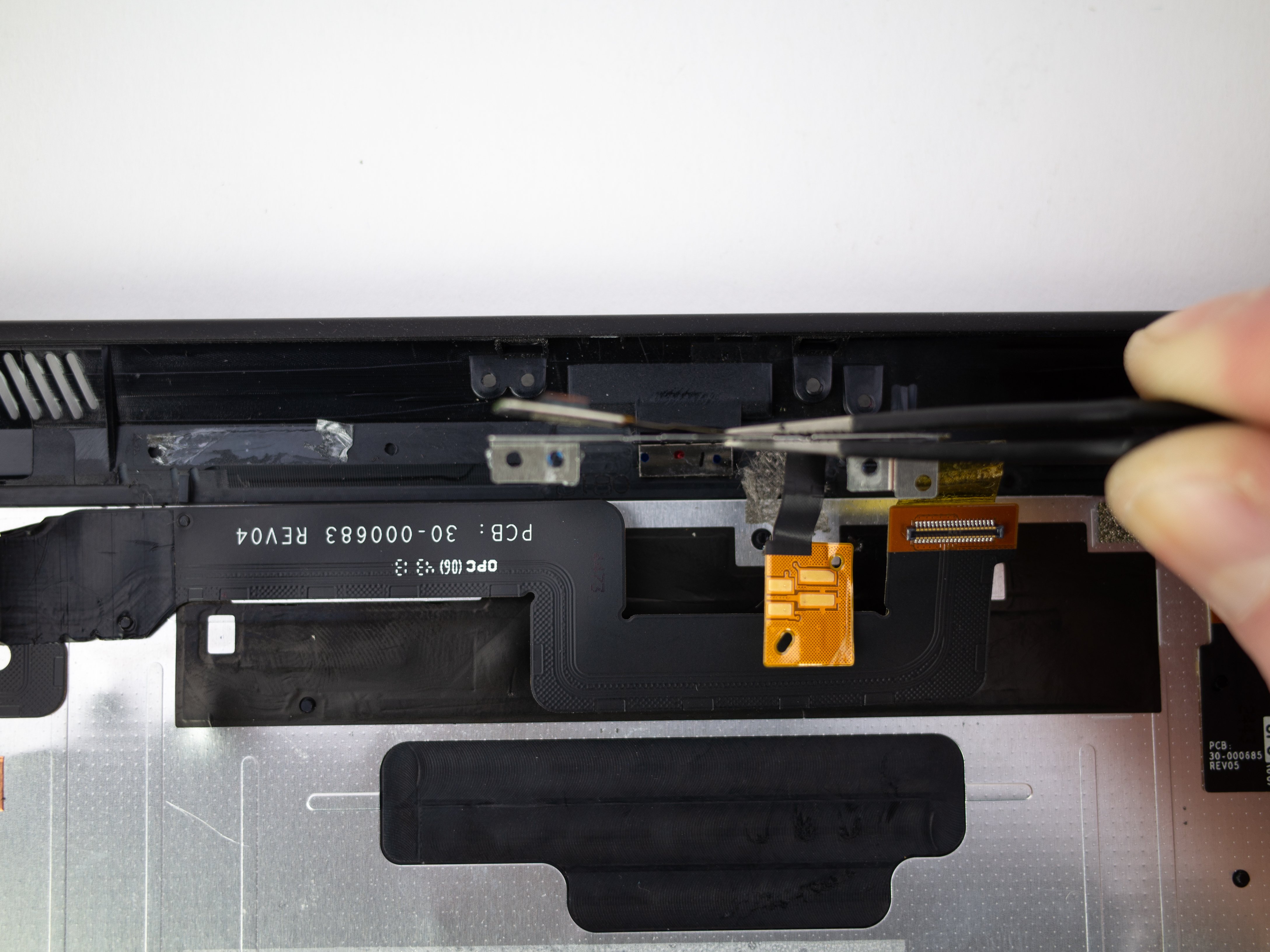 Kindle Fire HDX 7" Microphone Replacement - iFixit Repair Guide