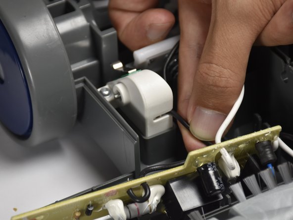 Shark Navigator Lift-Away Deluxe NV360 Motherboard Replacement - iFixit ...