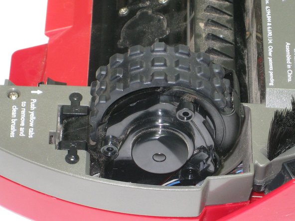 How to clean iRobot Roomba 4100 optical sensors to fix Circle Dance ...