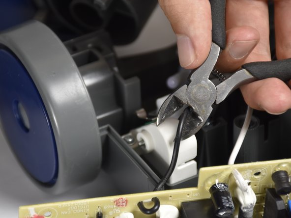 Shark Navigator Lift-Away Deluxe NV360 Motherboard Replacement - iFixit ...