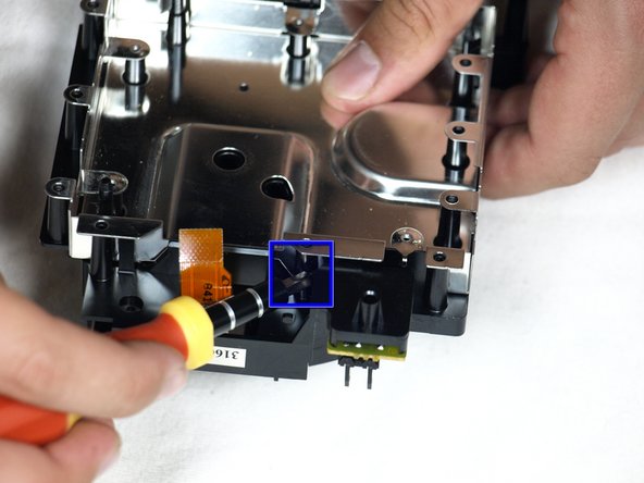 Nintendo GameCube Optical Laser Lens Replacement - iFixit
