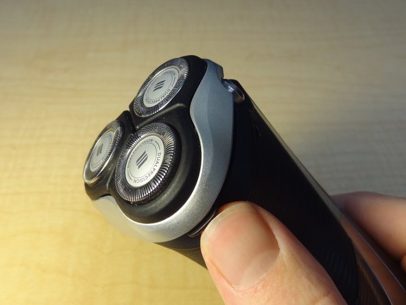 Philips Norelco Shaver Head Blade Replacement - iFixit Repair Guide