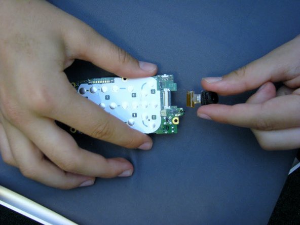Audiovox CDM-8900 Camera Replacement - iFixit