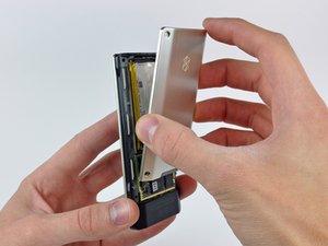Microsoft Zune HD Battery & Logic Board Replacement - iFixit