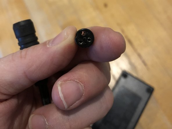 GoTrax Hoverboard charger power plug Replacement - iFixit Repair Guide