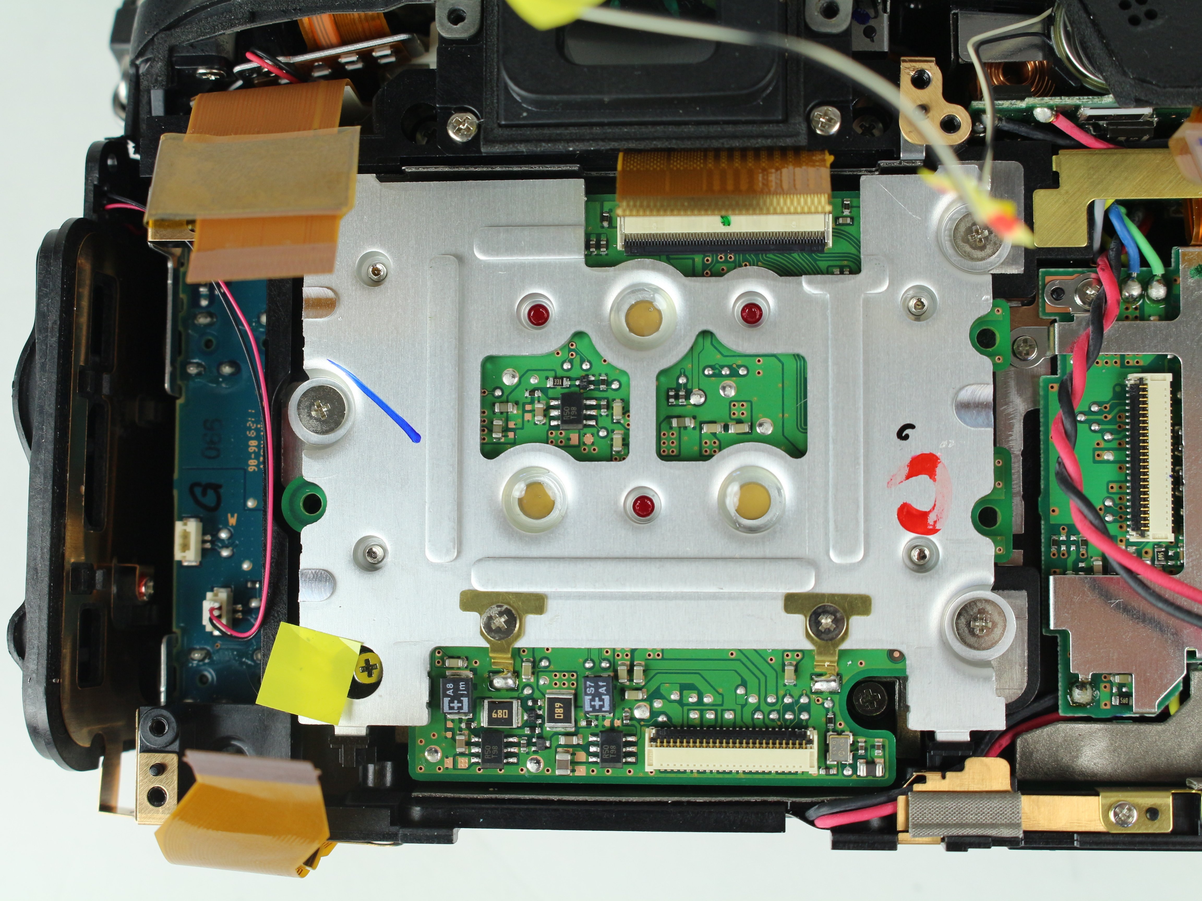 Nikon D7000 Image Sensor Replacement - iFixit Repair Guide