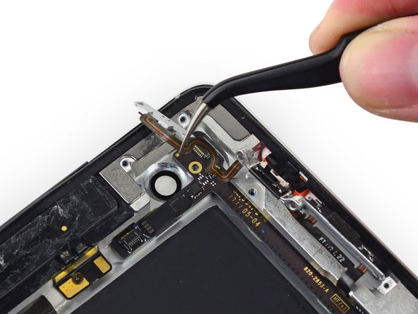 iPad 2 GSM Volume and Power Button Cable Replacement - iFixit Repair Guide