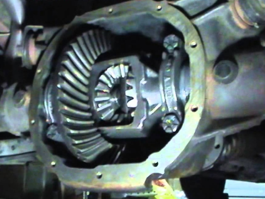 1994-2004 Ford Mustang Rear Differential Fluid Replacement (1994, 1995 ...