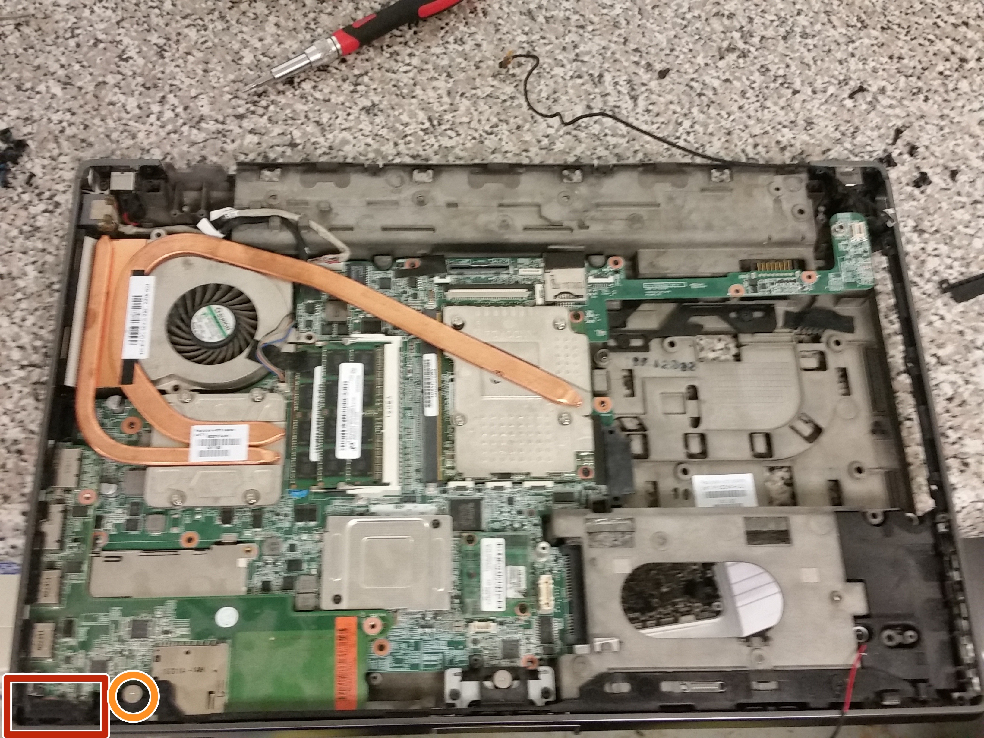 HP EliteBook 8560w Motherboard Replacement - iFixit Repair Guide