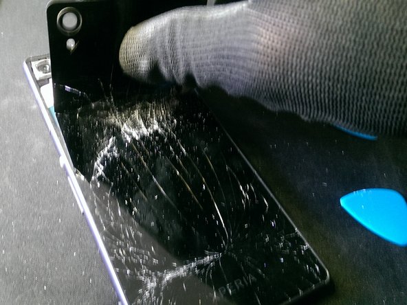 How to replace a broken back cover on a Sony Xperia Z3 - iFixit Repair ...