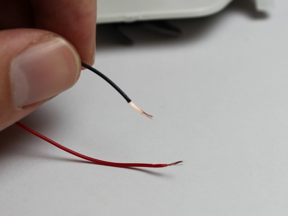 AcuRite 02032 Solar Panel Replacement - iFixit Repair Guide