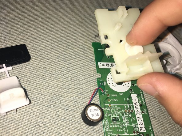 Nintendo Wii Remote & Wii Nunchuk Accessory Disassembly/Reassembly ...