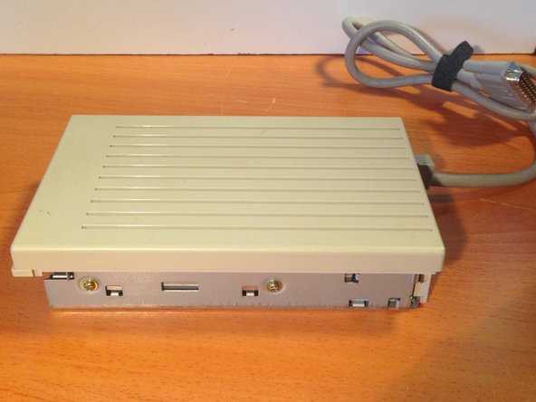Apple 3.5 Drive External Floppy Drive Teardown - iFixit