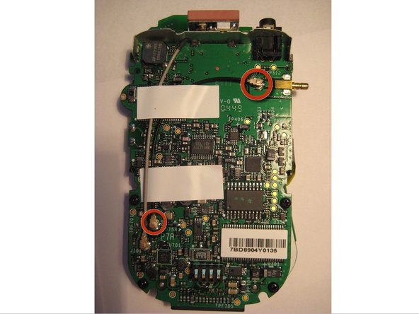 Reattaching Delphi MyFi XM2GO Antenna Connectors - iFixit