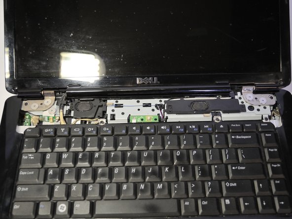 Dell Inspiron 1545 Center Control Cover Replacement - iFixit Repair Guide