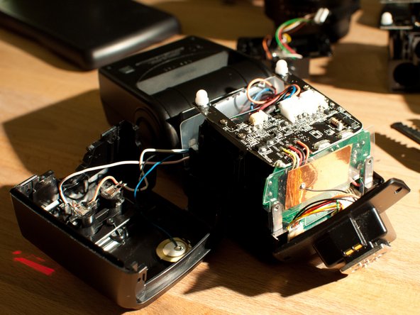 Disassembling Nikon Speedlight SB-600 Bottom half of the flash - iFixit ...