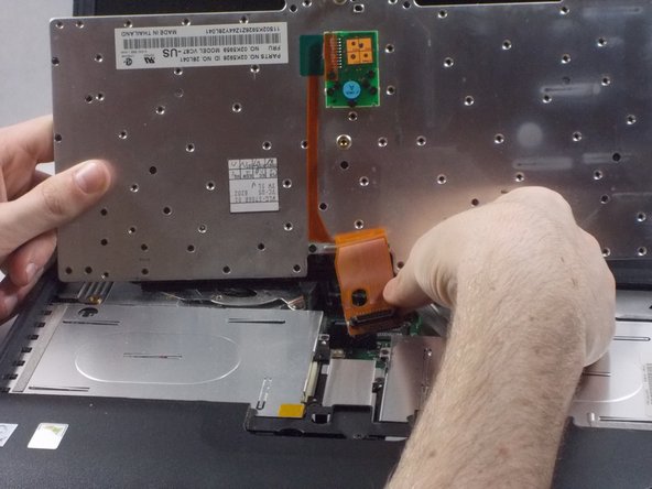 IBM ThinkPad A31 Keyboard Replacement - iFixit Repair Guide