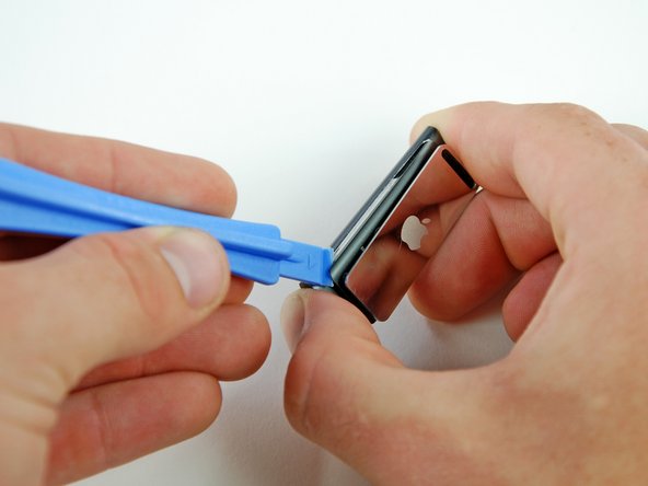 iPod Shuffle 3rd Generation Battery Replacement - iFixit Repair Guide