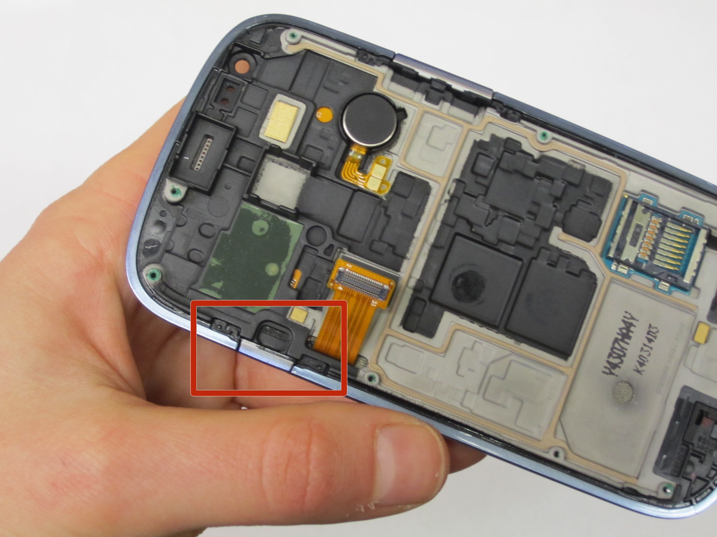 Samsung Galaxy SIII Mini VE Power Button Replacement - iFixit