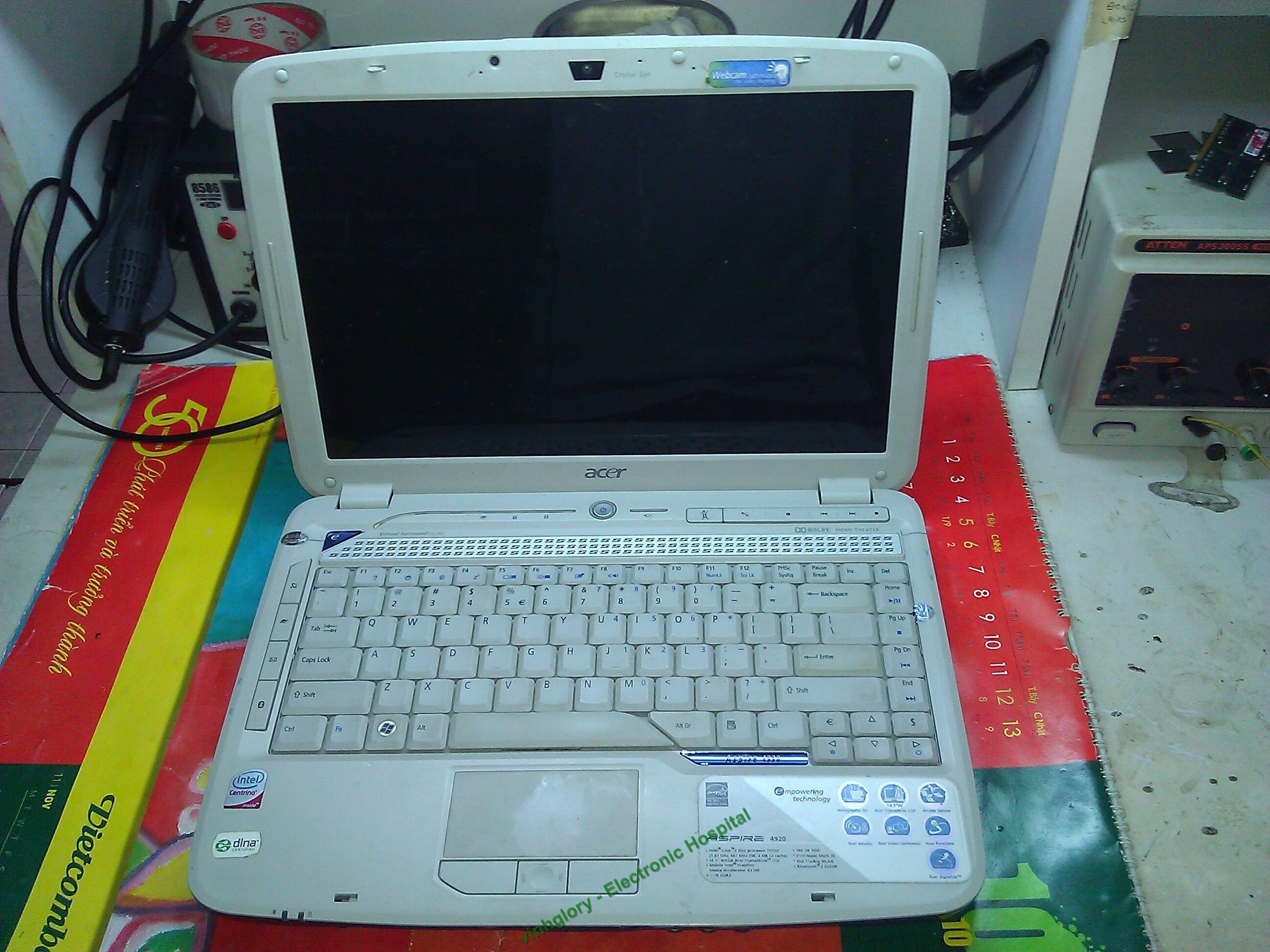 How to clean and maintain Acer Aspire 4920 ventilation system - iFixit ...