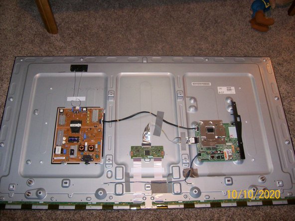 LG 55UH6150 backlight LED replacement - iFixit Repair Guide