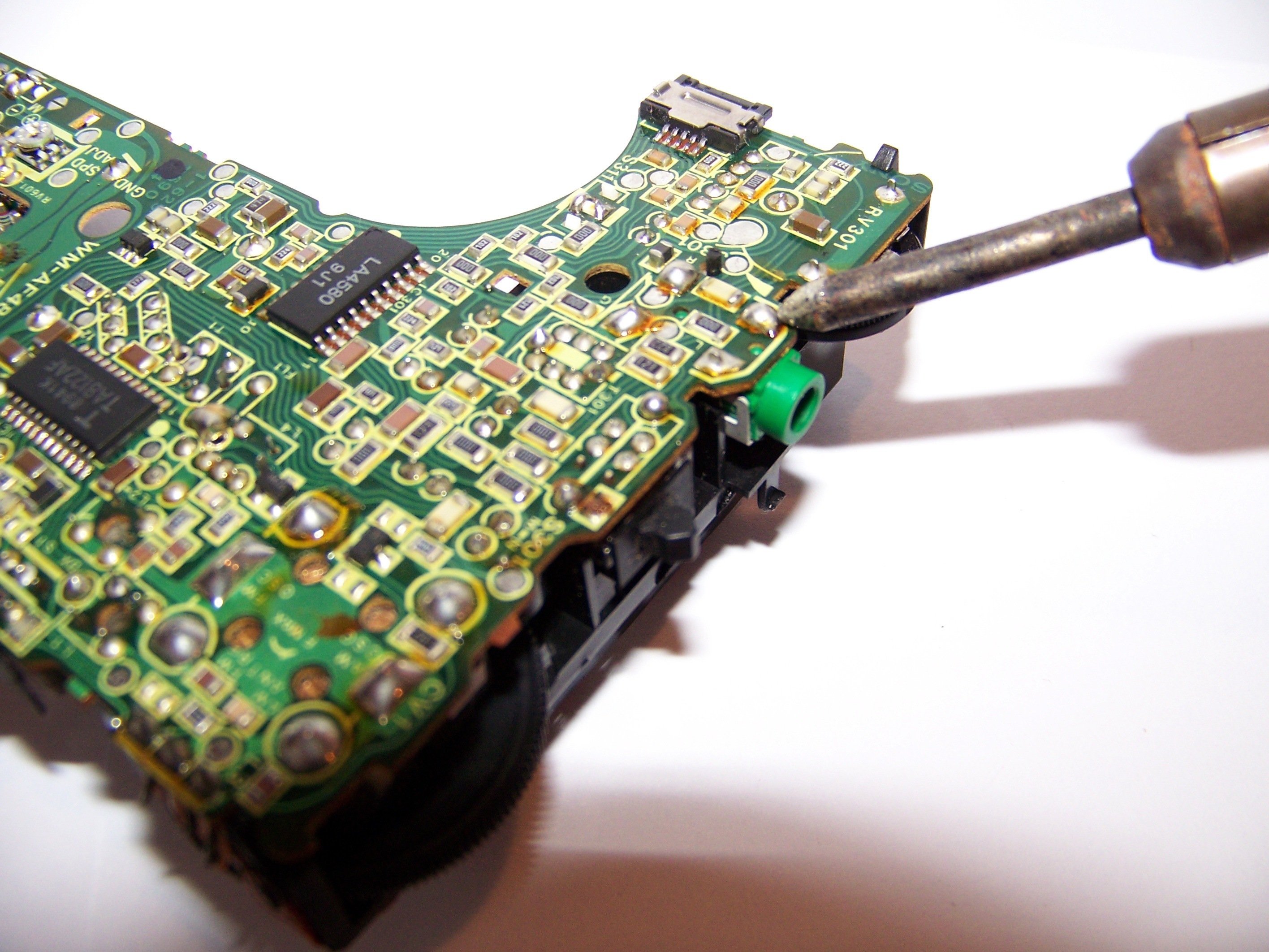 Sony Walkman WM-AF48 Headphone Jack Replacement - iFixit Repair Guide