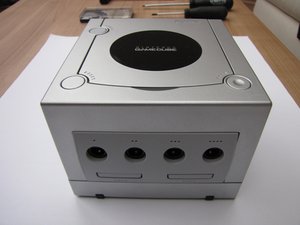 Nintendo GameCube Repair - iFixit
