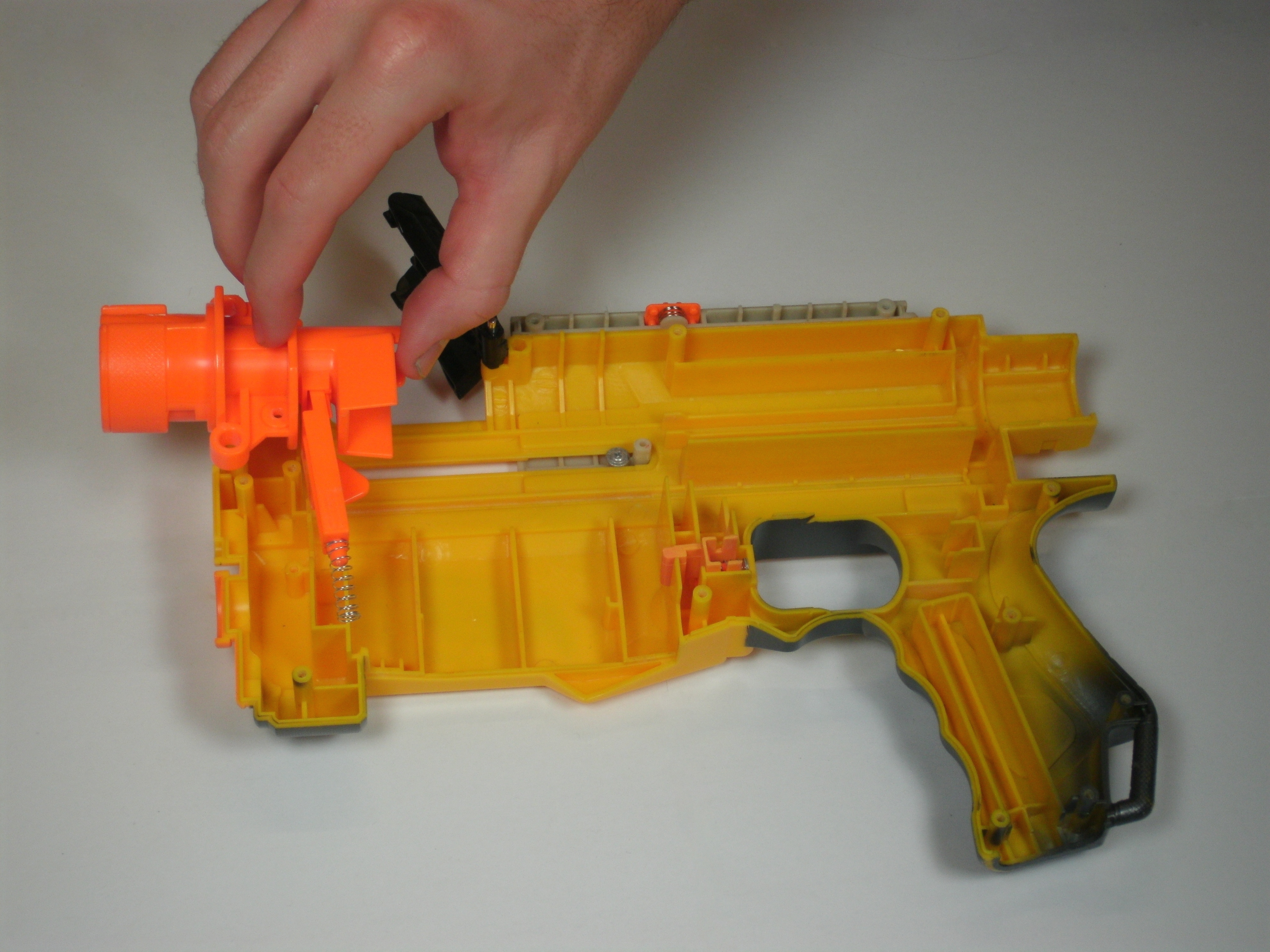 Nerf Recon CS-6 Barrel Replacement - iFixit Repair Guide