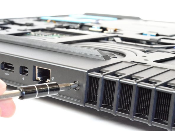 Alienware 17 R4 Battery Replacement - iFixit