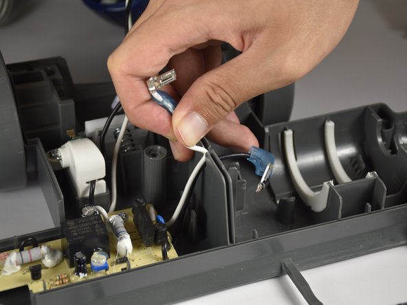 Shark Navigator Lift-Away Deluxe NV360 Motherboard Replacement - iFixit ...