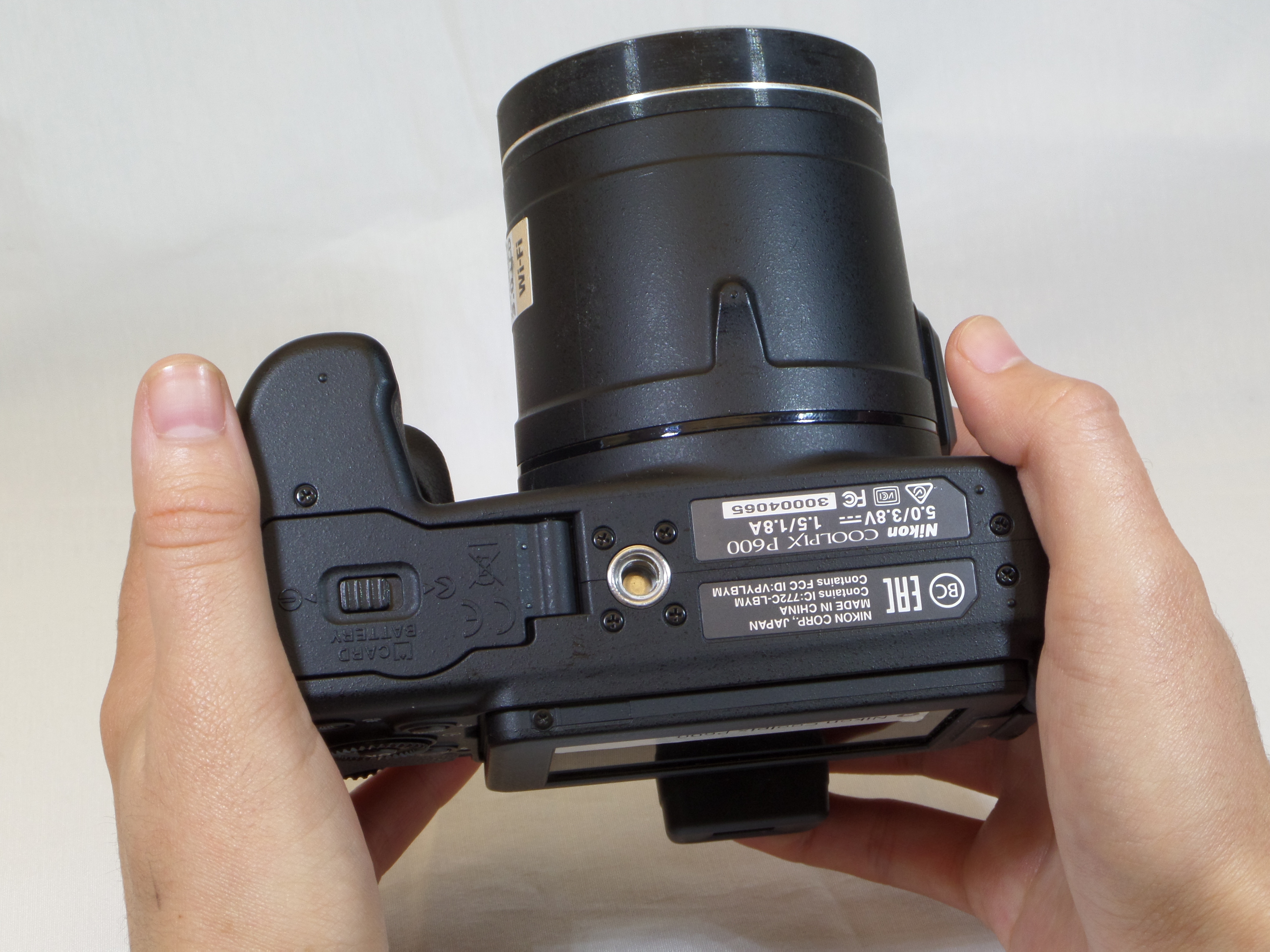 Nikon COOLPIX P600 Battery Replacement - iFixit Repair Guide