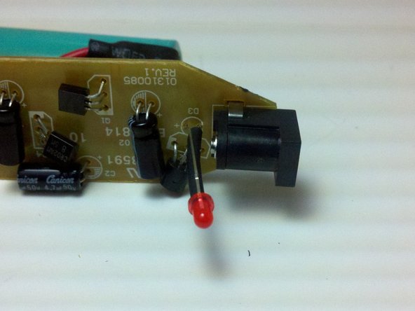 Durofix RV332 Battery LED Replacement - iFixit