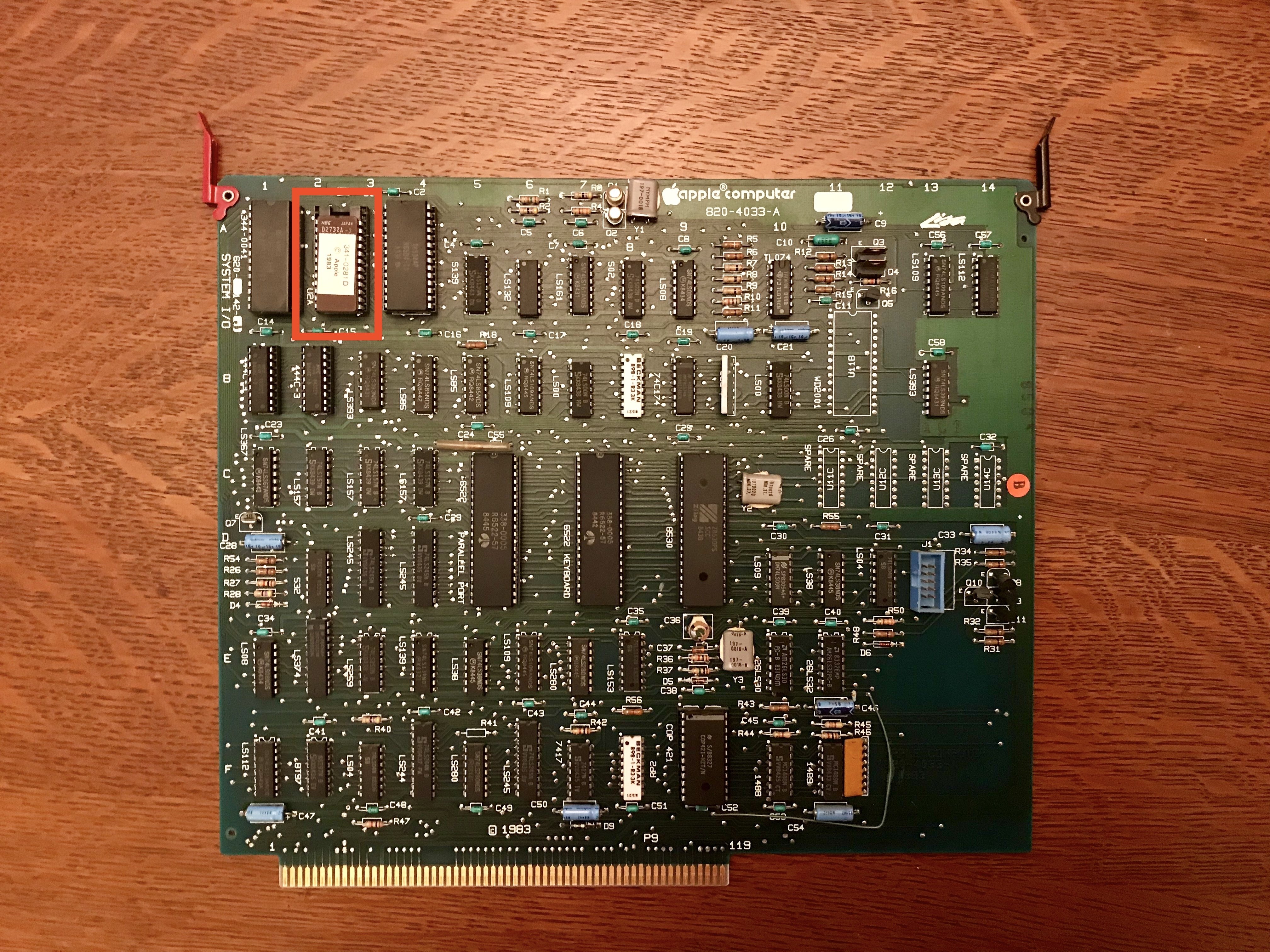 Apple Lisa 800K Floppy Drive Installation - iFixit Repair Guide