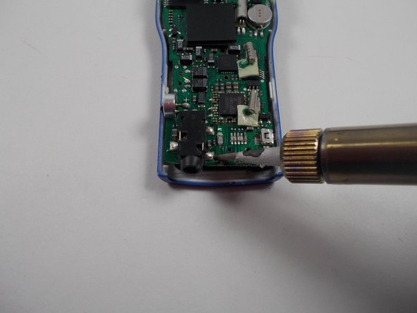 Sandisk Sansa m230 Series MP3 Player Headphone Jack Replacement - iFixit