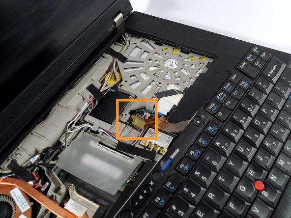 Lenovo ThinkPad W520 Speaker Replacement - iFixit Repair Guide