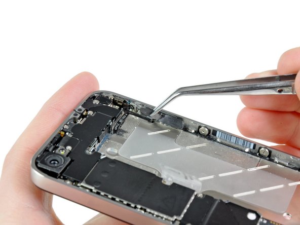 iPhone 4 Volume Button Replacement - iFixit Repair Guide