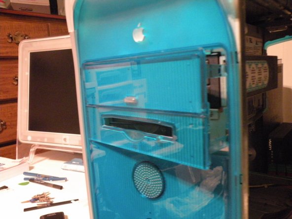 Power Macintosh G3 Blue and White Teardown - iFixit