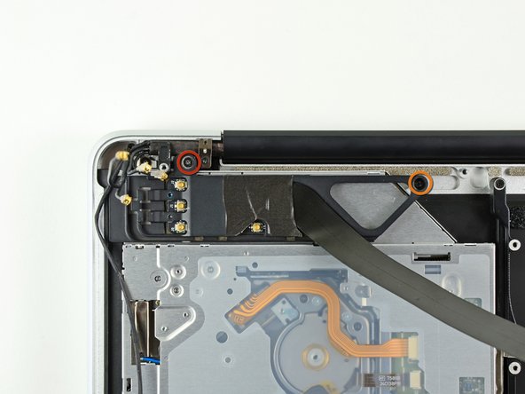 MacBook Pro 15" Unibody Early 2011 Upper Case Replacement - iFixit