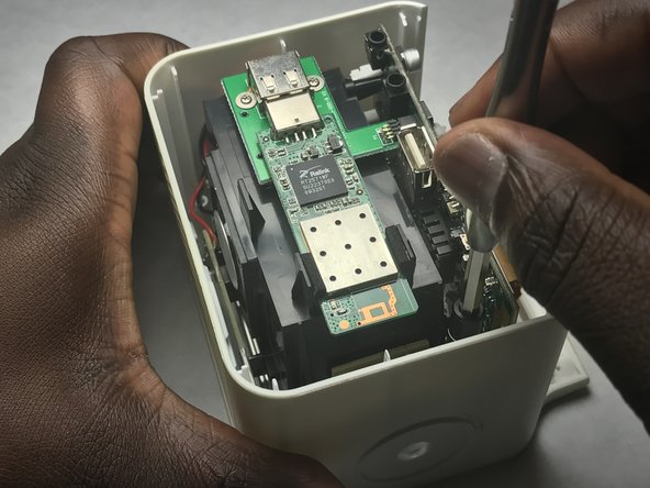 Chumby One Motherboard Replacement - iFixit Repair Guide