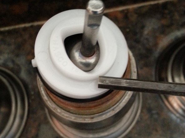 Delta Single Handle Kitchen Faucet disassembly - iFixit Repair Guide